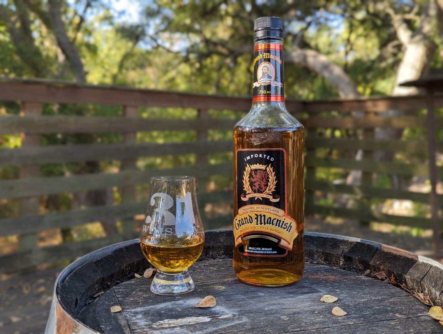 Whisky Review: Grand Macnish Blended Scotch Whisky – Thirty-One Whiskey